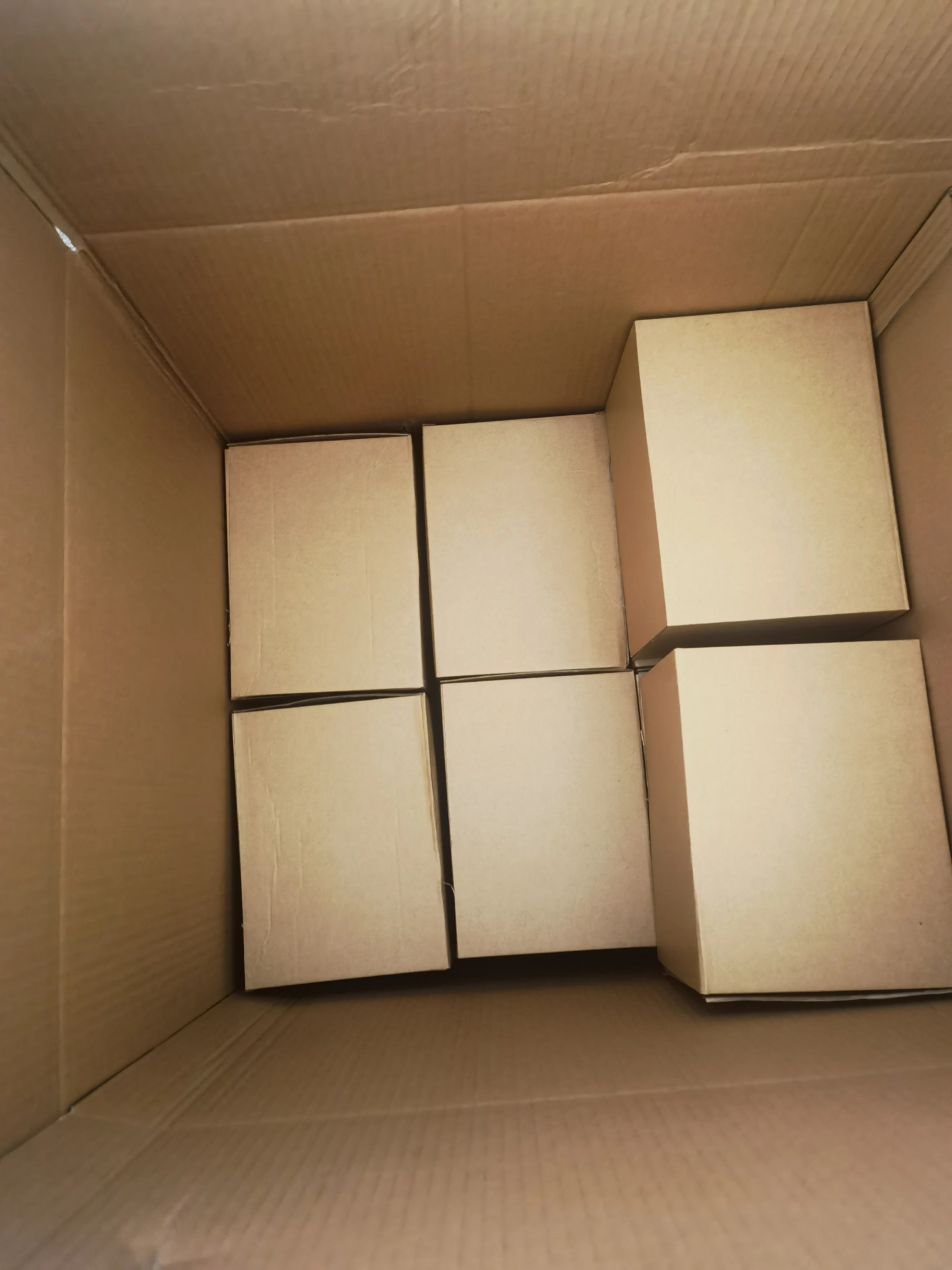 Custom Modern Design Bakery Acrylic Cube Cake Dessert Snack Display ...