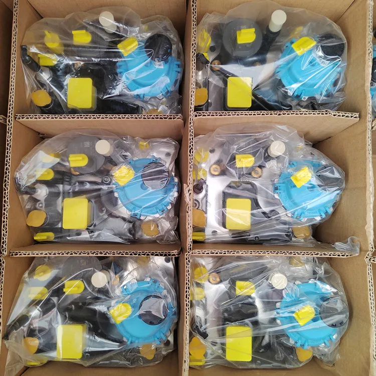 Long Life High Quality For Volvo Truck Adblue Pump Urea Dosing Pump ...