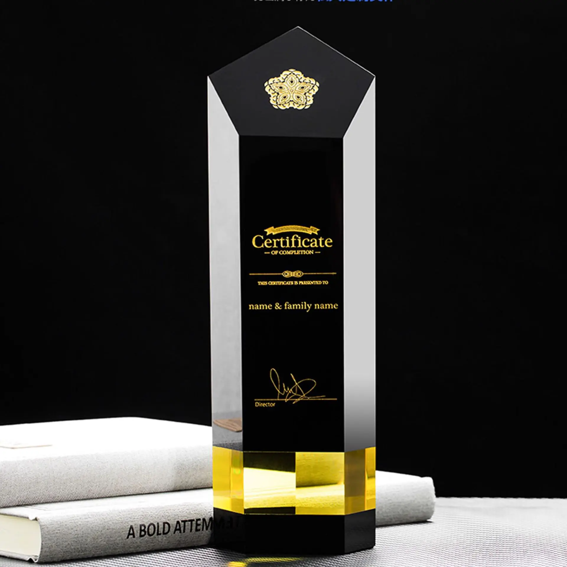 2020 Custom Design Wholesale Special Crystal Trophies