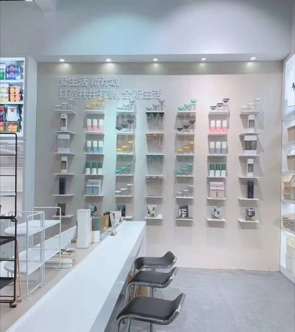Ningbo Haishu Songtai Plastic Co., Ltd. - household items,bar items