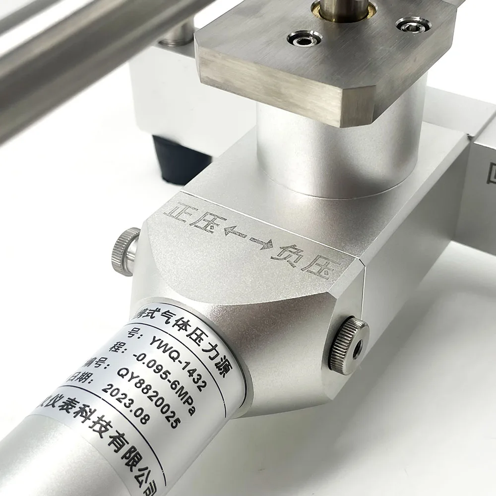 Stainless Steel Pneumatic Pressure Calibrator -0.1-40bar
