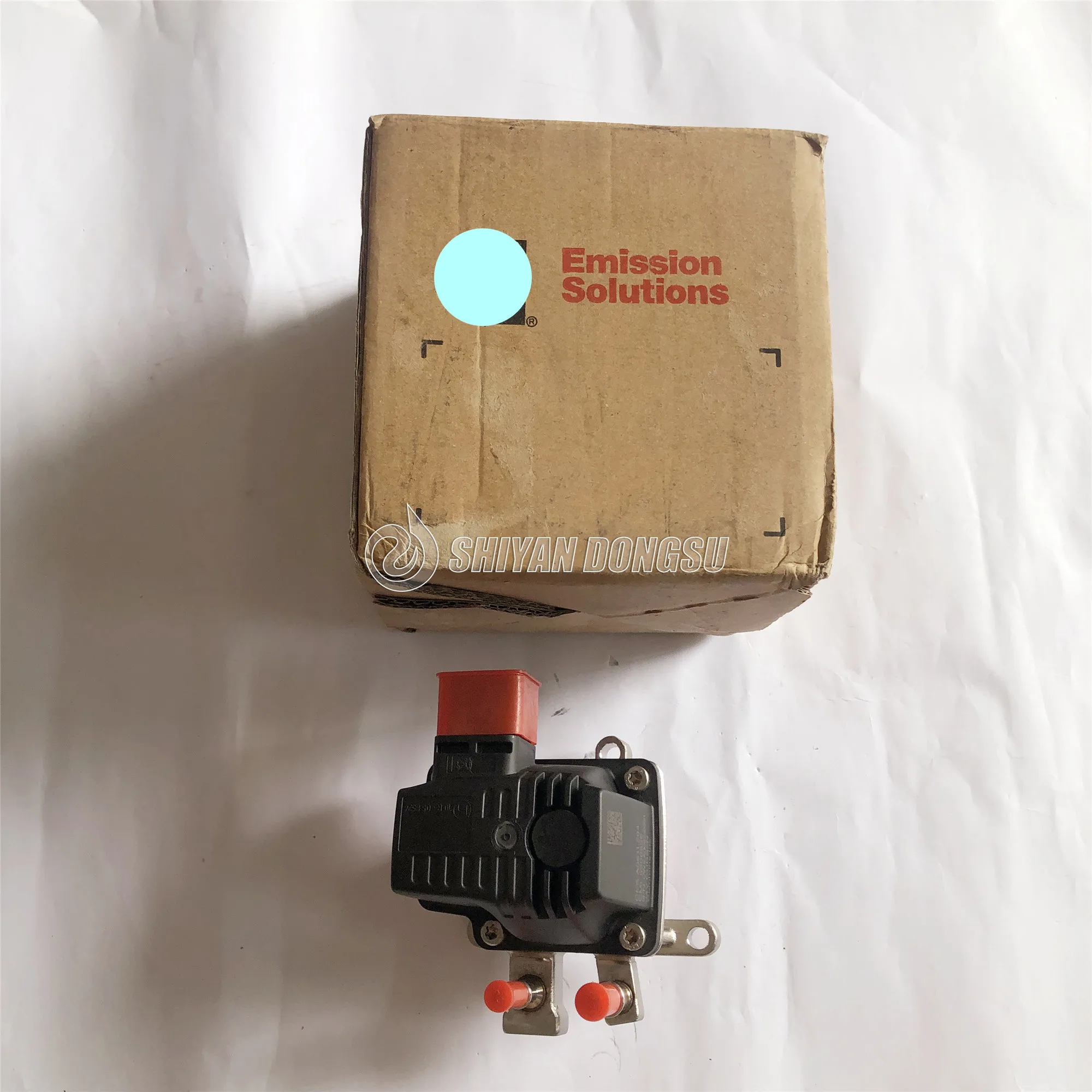 新品牌正品尿素泵喷嘴5506856 A061l204 A061g329 5578982 A050s572 - Buy Moudle ...