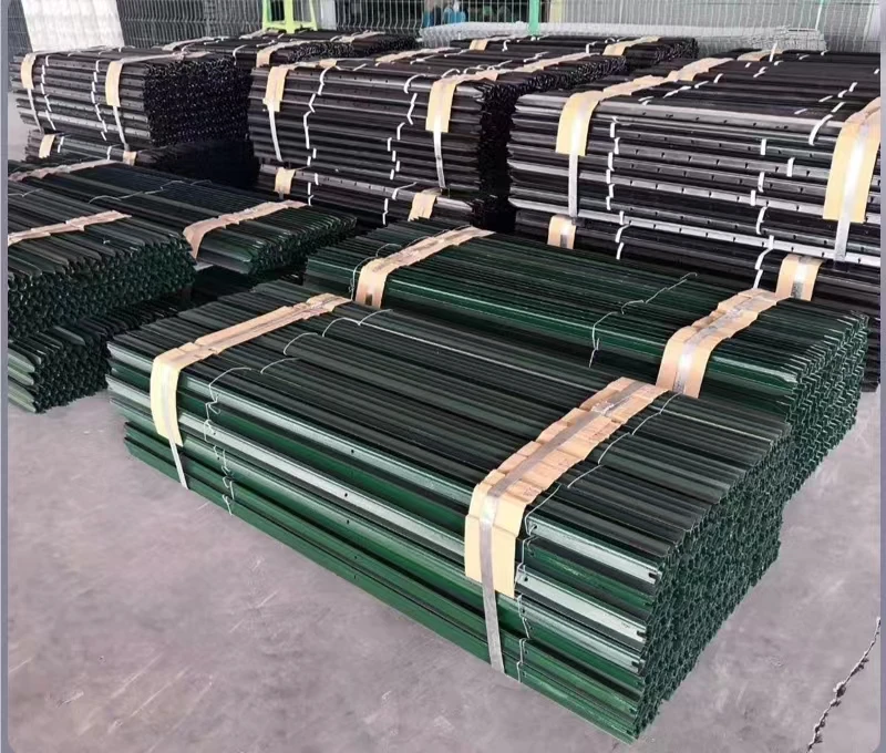 Cheap Price Chinese Factory Black Steel Fence Post / Y Fencing Pole ...