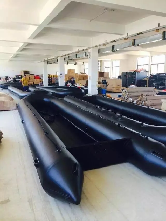 7.6m Hypalon Rib Boat - Durable Inflatable Yacht for Sale