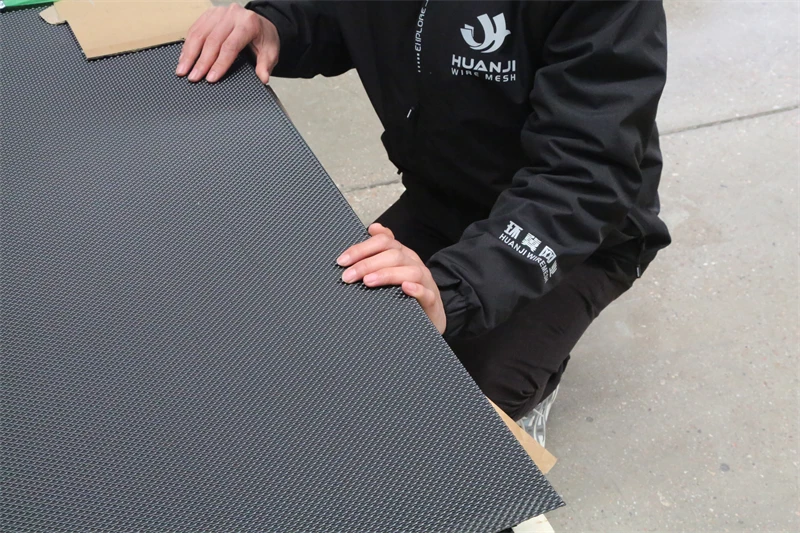 Australian Standards Heavy Duty DVA Mesh One Way Vision Window Screen ...