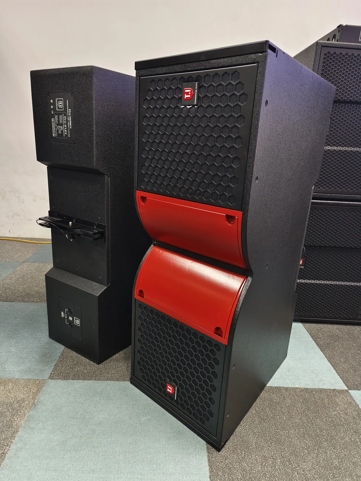 T.I Pro Audio - Professional Dual 12 Inch Line Array System