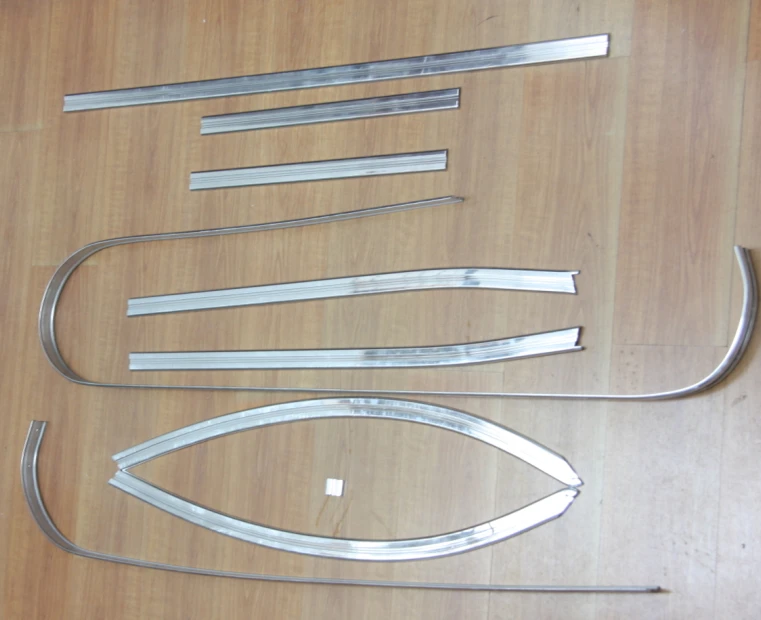 M-volks Type 2 Bus Beltline Trim/molding Kit - Polish Aluminum