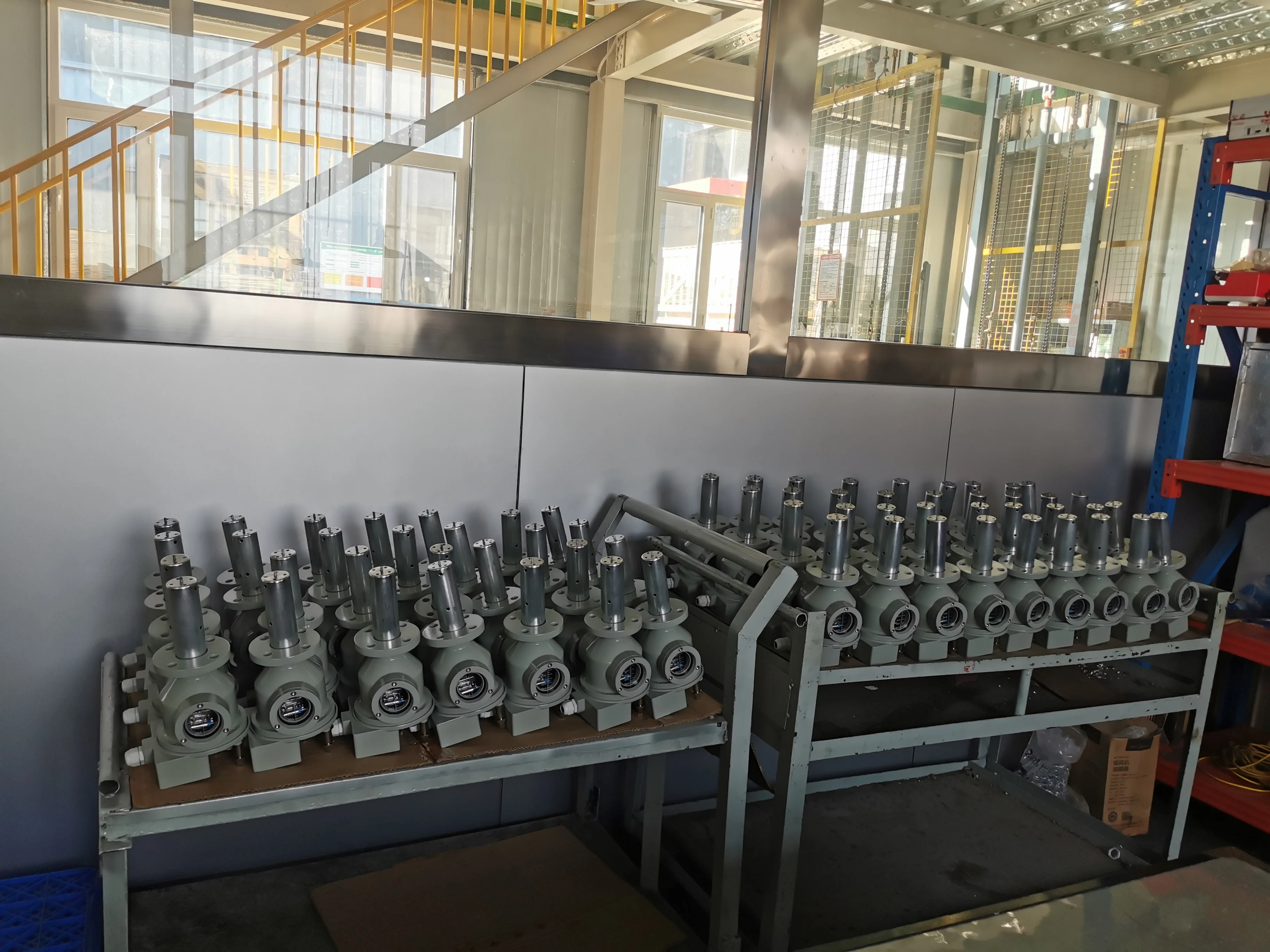 Auto Rickshaw Buchollz Relay Gas Relay (qj4-80-th & Oil Flow Relay(blz ...