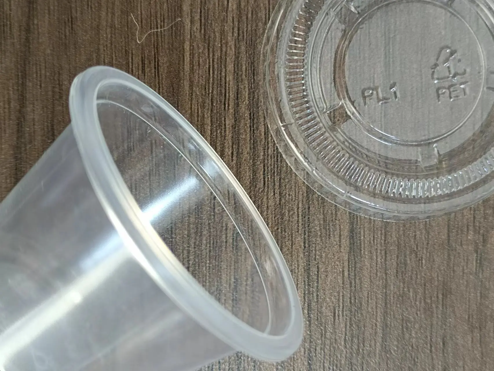 Plastic Sauce Bowl Single Use Plastic Disposable Cup Flat Lid Porcion ...