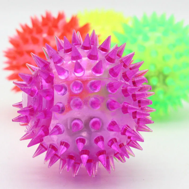 Pet Products Elastic LED Light-up Spike Ball Toy for Cats