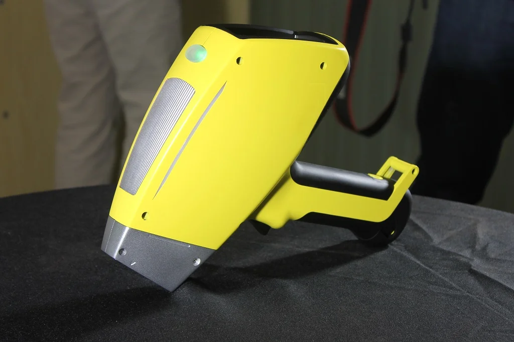 Portable Handheld XRF Analyzer Spectrometer Mineral Ore Gold Testing ...