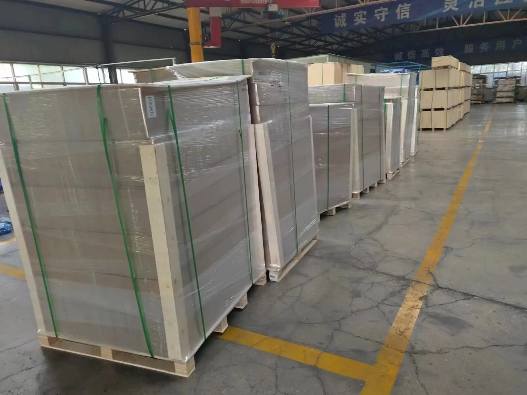 For Benz/scania/volvo/man/renault/daf Over 1000 Items Heavy Duty Truck ...
