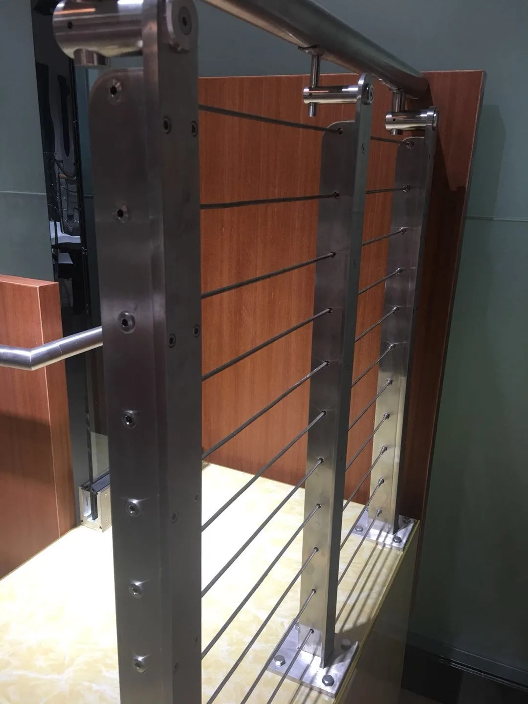 EKOO Deck Rod Stair Railing - Durable & Stylish Solutions