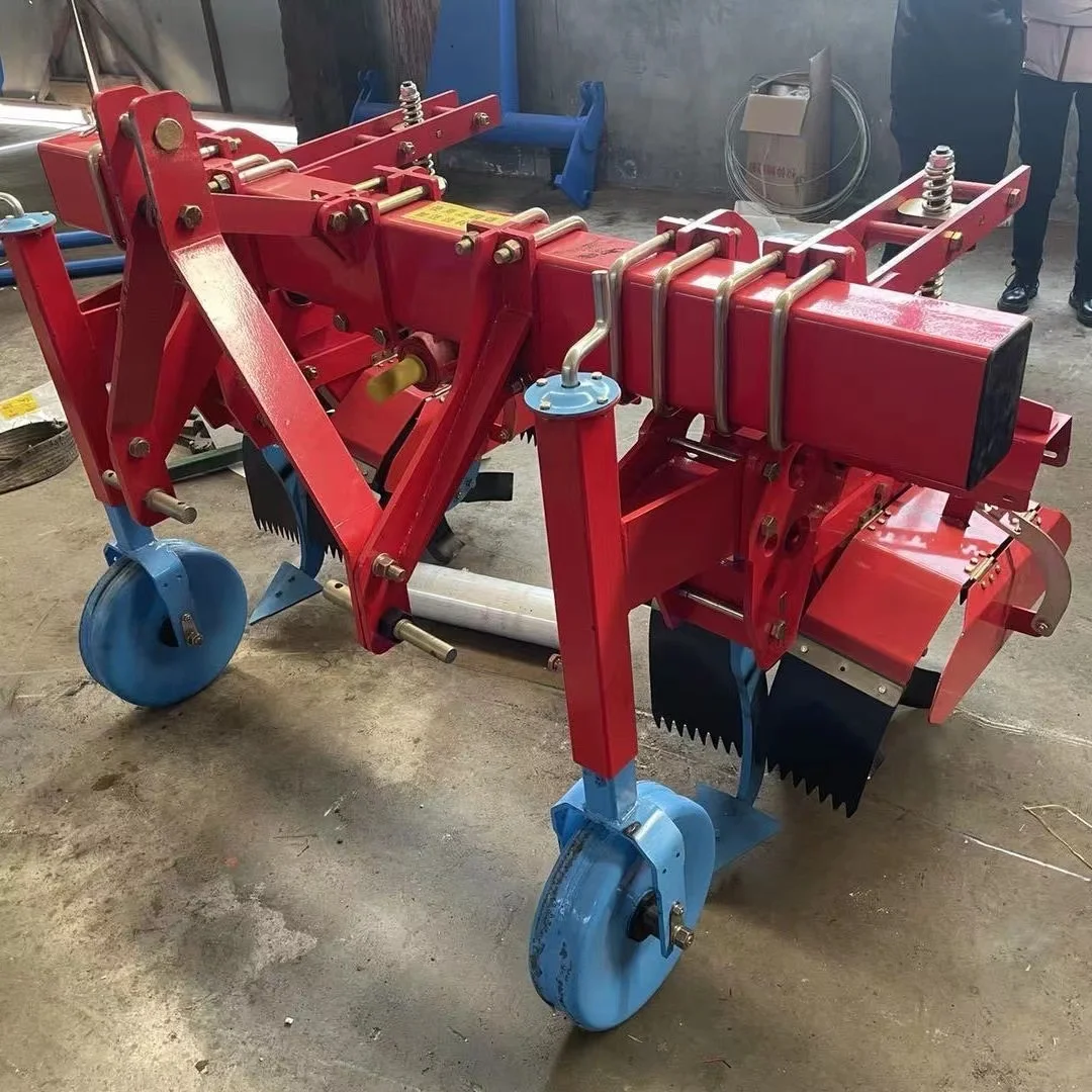 Agricultural Tractor With Double Potato Cultivator Rotary Cultivation ...