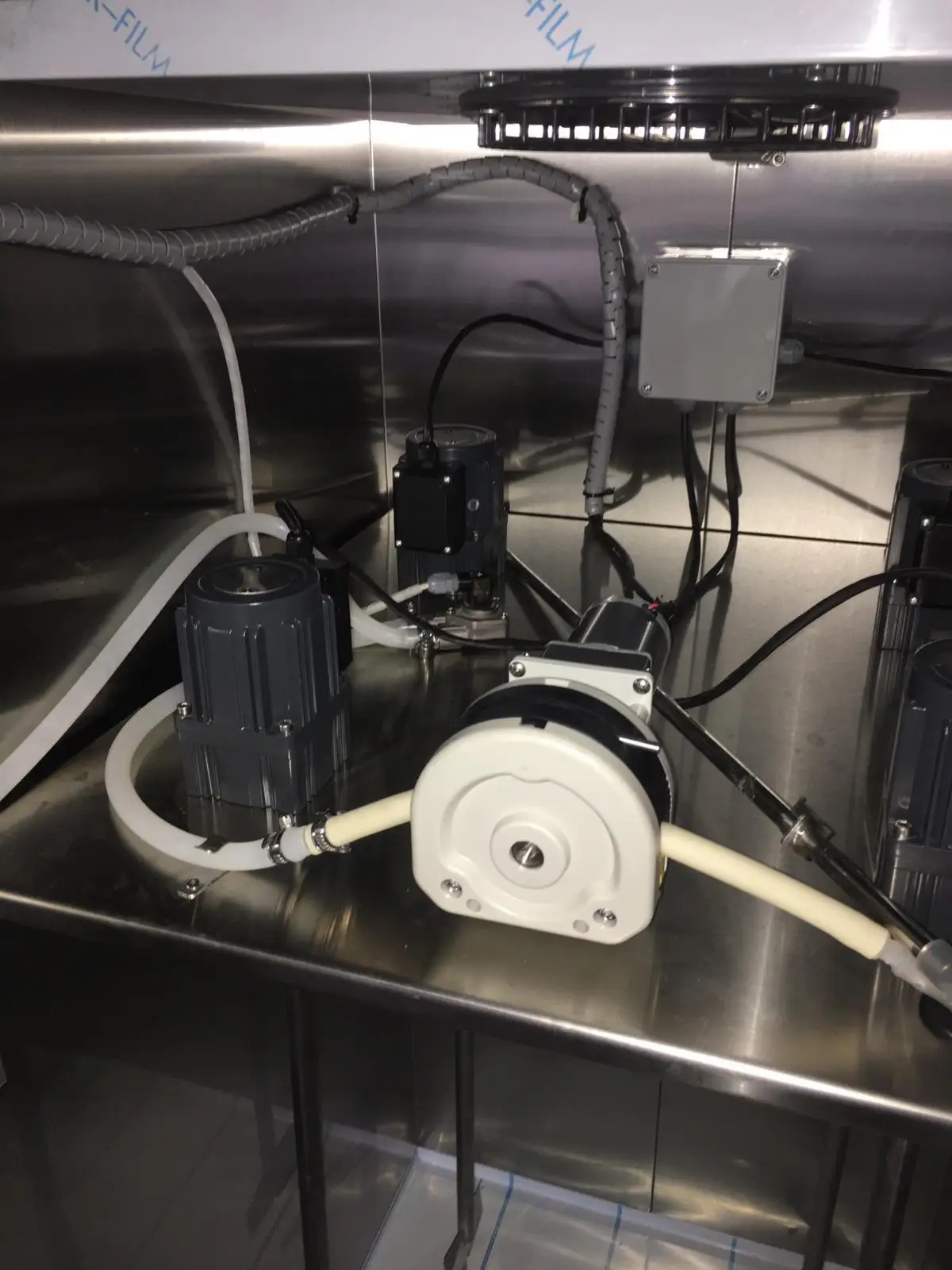 High Precision Automatic Peristaltic Pump Liquid Dispenser