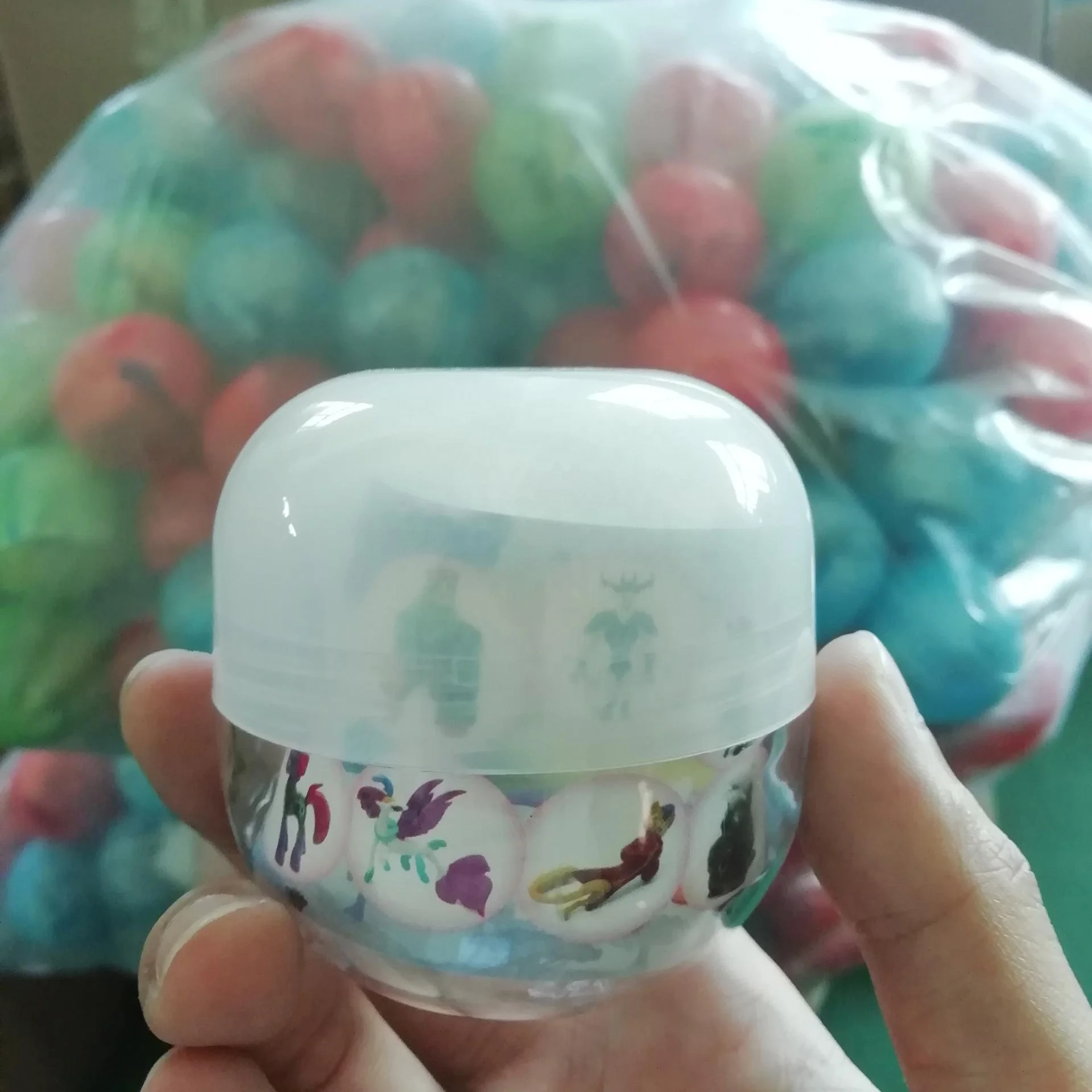 Gachapon Toy for Vending Machine, Capsule Toy with Japan Brand Multuple ...