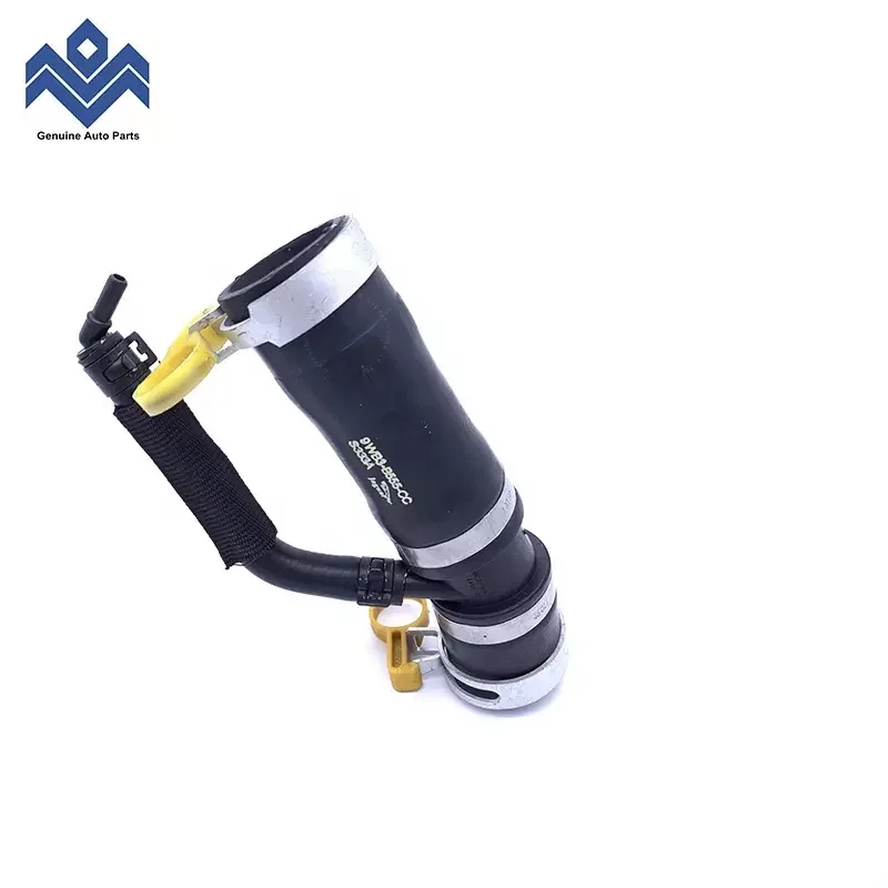 Thermostat Tube Throttle Body Heater Outlet Hose for LR4
