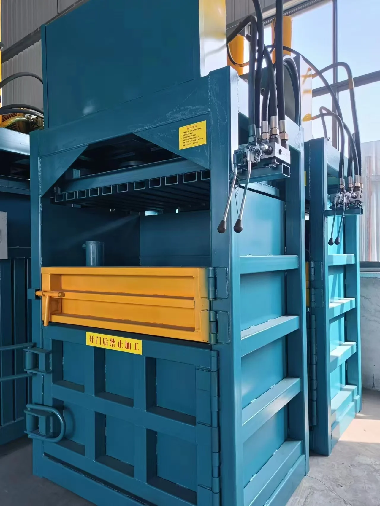 Alibaba.com: Hydraulic waste paper compressor baler machine for ...