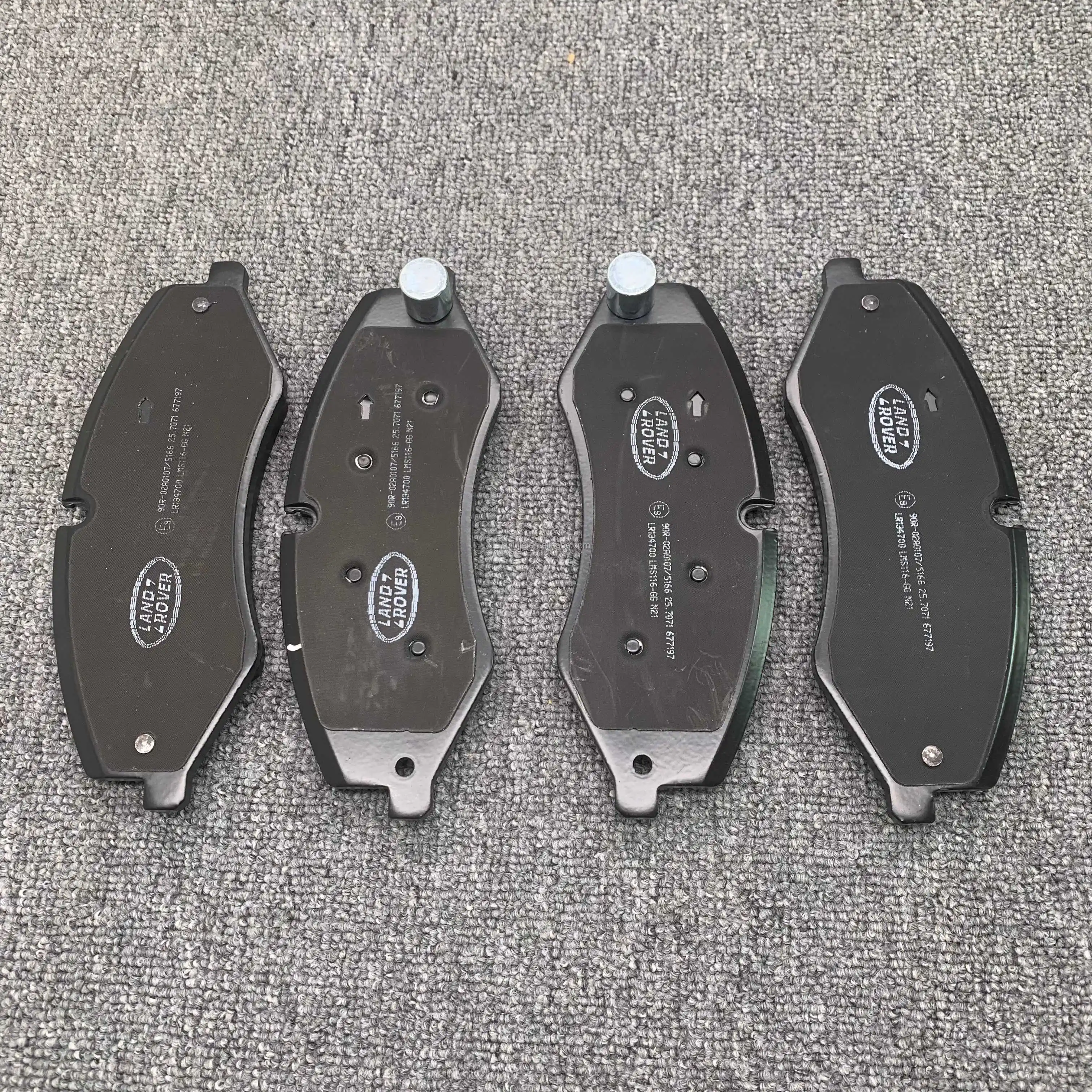 Lr134700 Auto Parts Brake Pad For Land Rover Discovery Range Rover ...