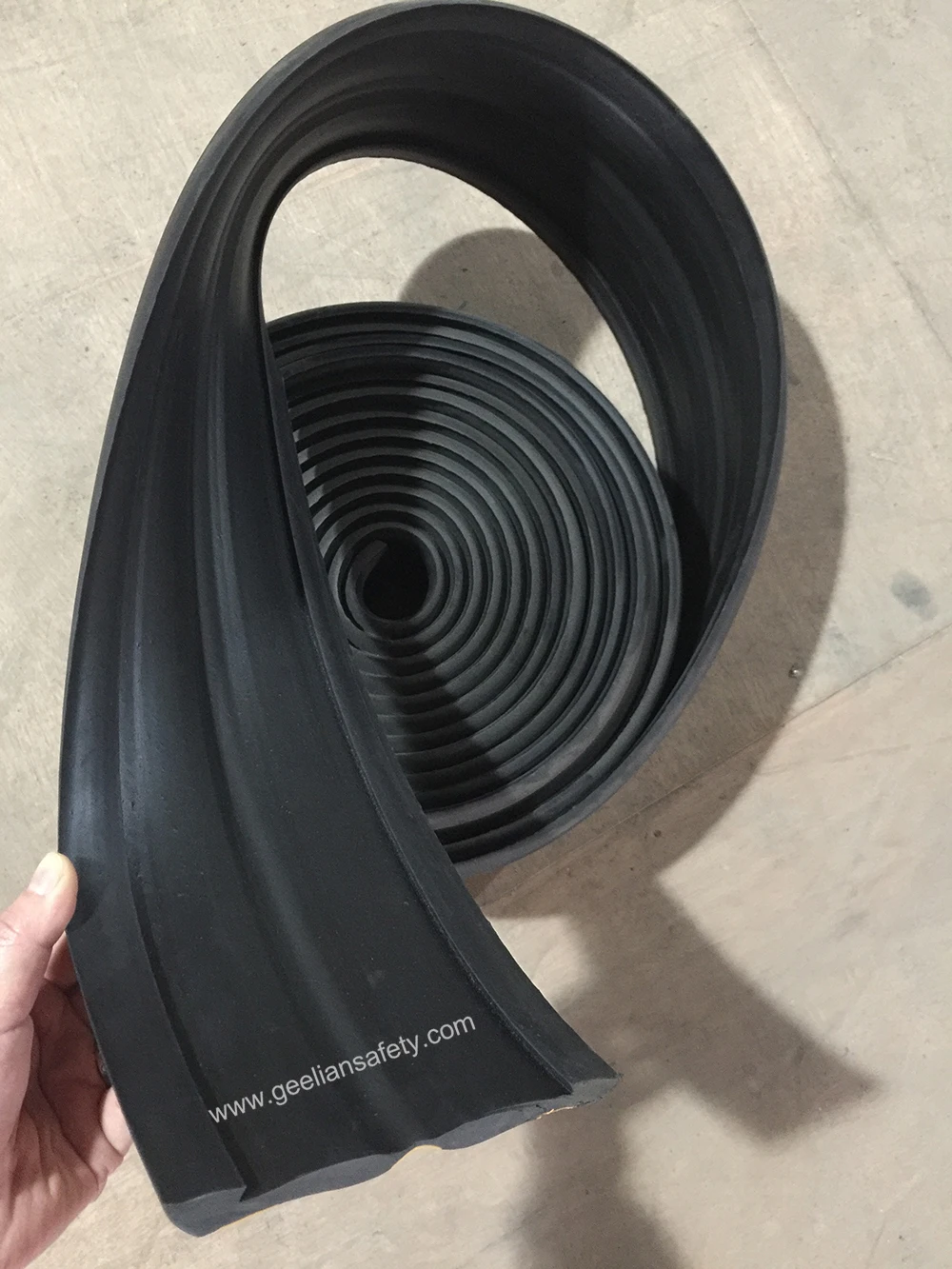 Wall Protector Rubber Garage Rubber Corner Guard For Wall Edge Wall ...