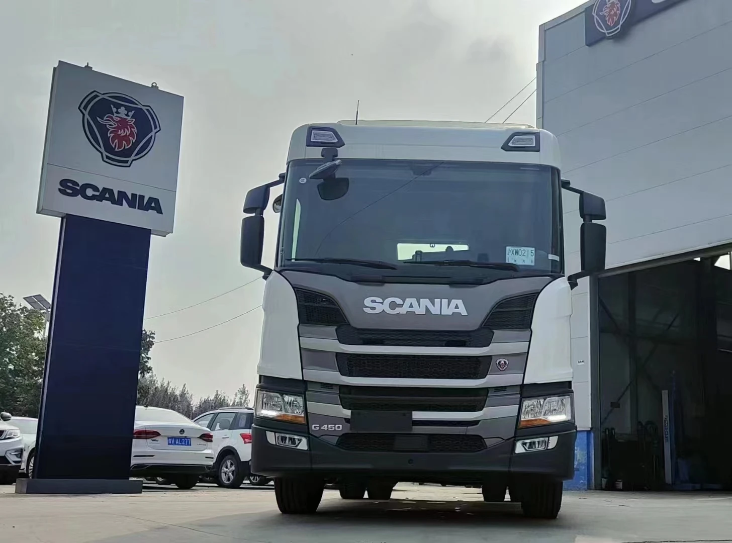 Scania G450 G500 Tractors - Powerful and Reliable Trucks