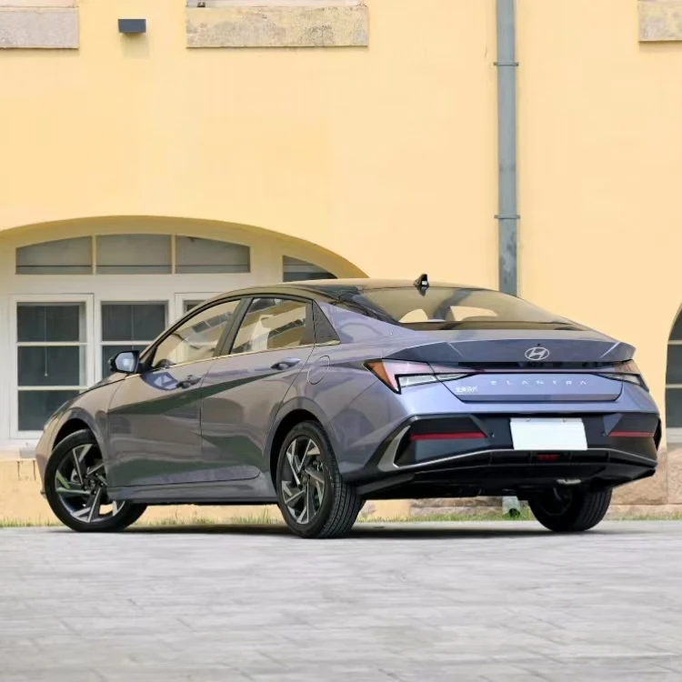 New Cars Hyundai Elantra FWD 1.5L Cheap Gasoline Car Vehicle Senda ...