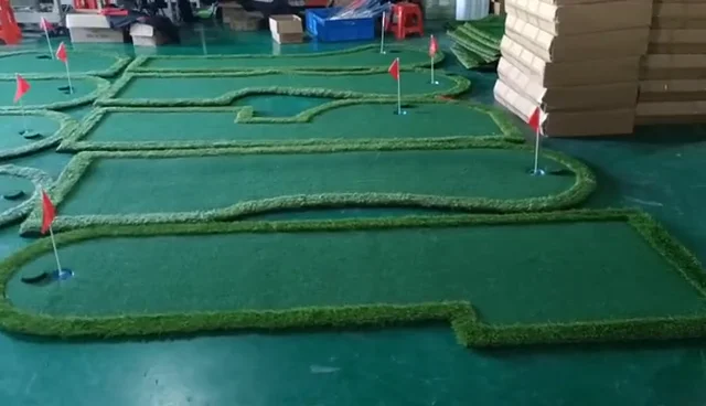 Cheap And Professional International Field Sgs Golf Putting Green Mini ...