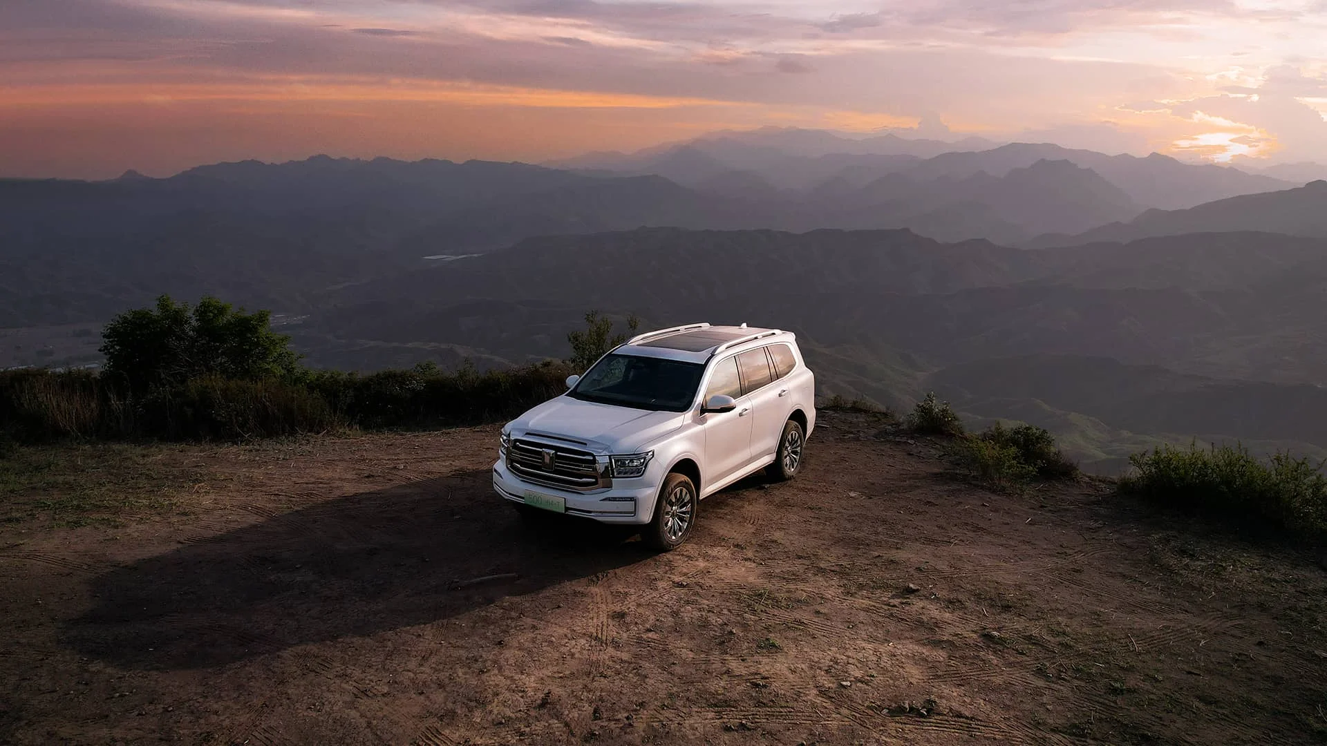 New Energy Vehicles GWM Tank 500 Hi4-T SUV 2.0T 252 hp L4 2025 Tank 500 ...