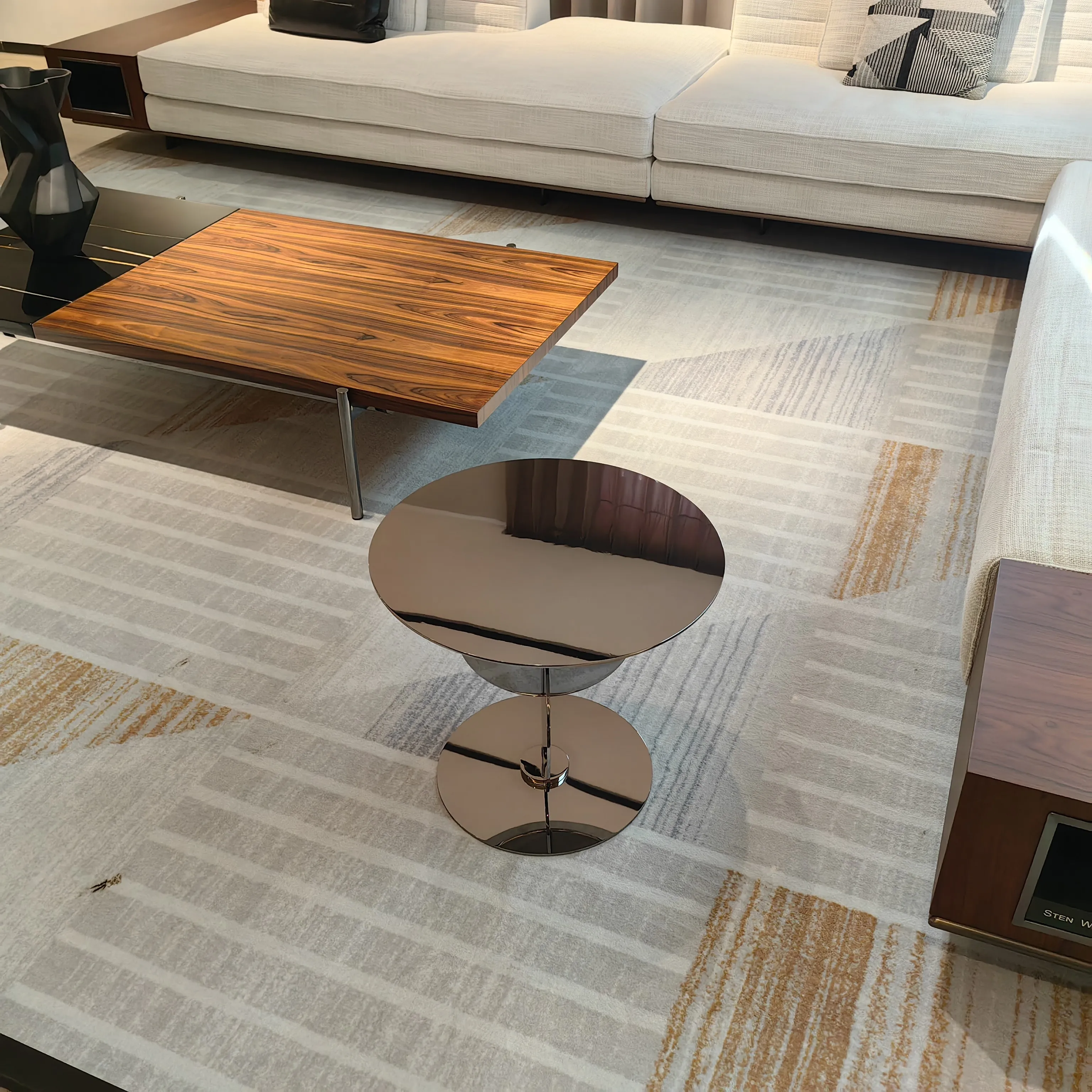 Modern Stainless Steel In Mirror Grey Color Coffee Circle Side Table ...