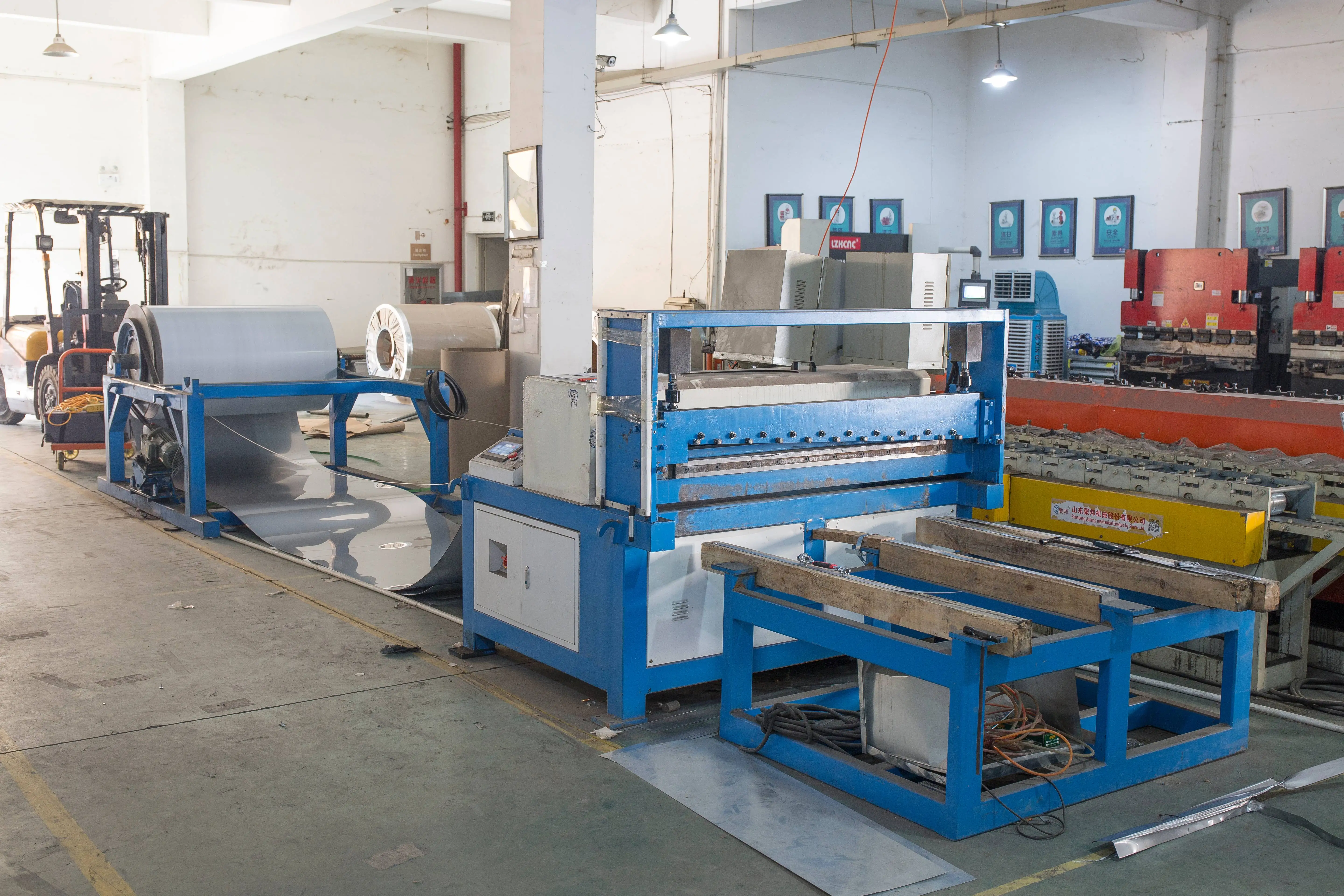 Large Blower Centrifugal Fan - Efficient Ventilation Solutions