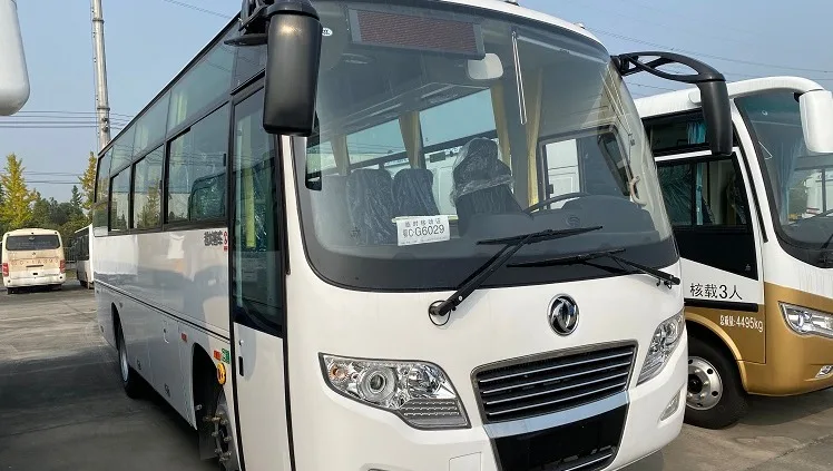 Dong Feng Diesel Engine 160hp Euro Iii Euro V 7m 35 Seat City Buses ...