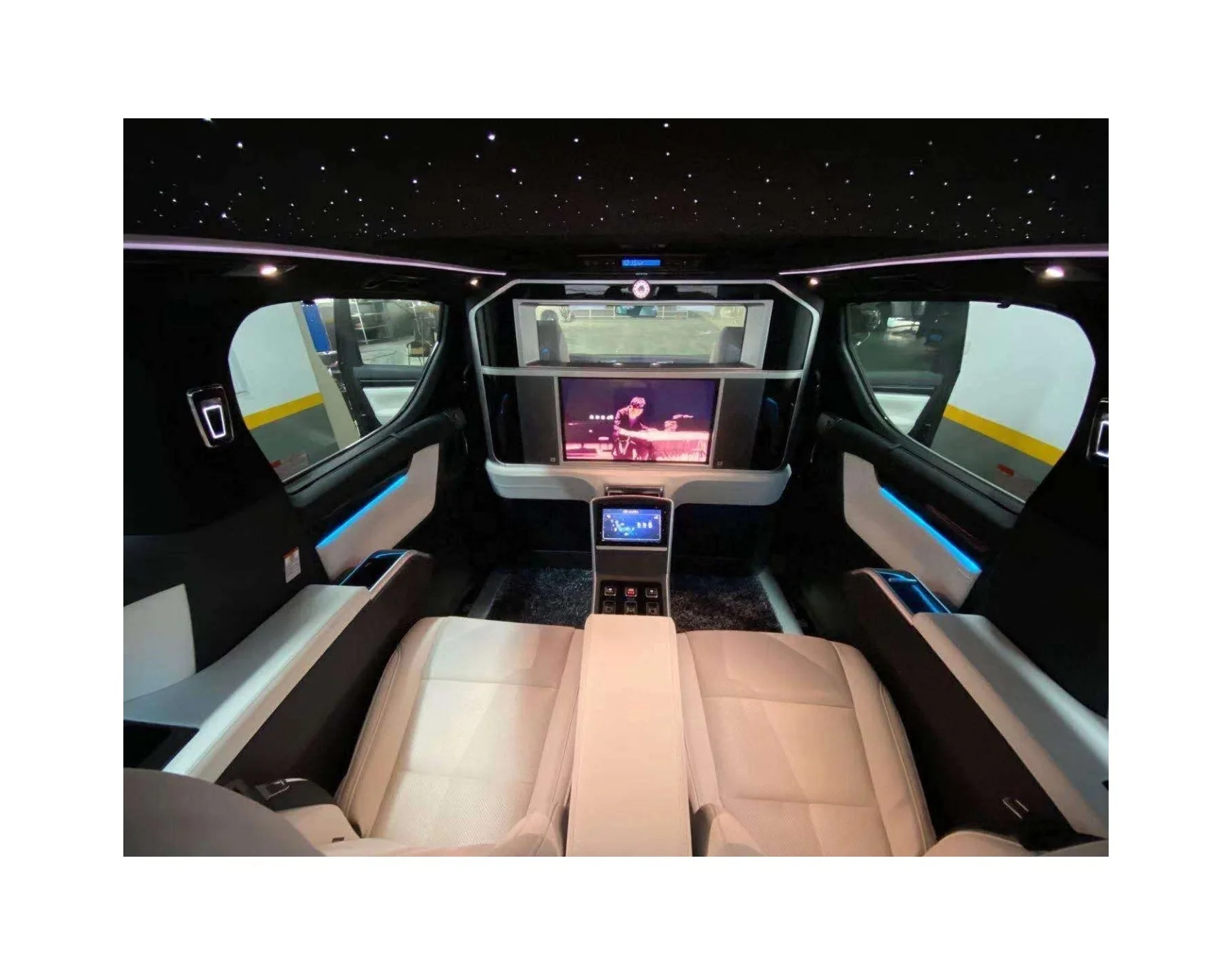 Upgrade Your Mercedes-Benz V-Class with Luxurious Seats