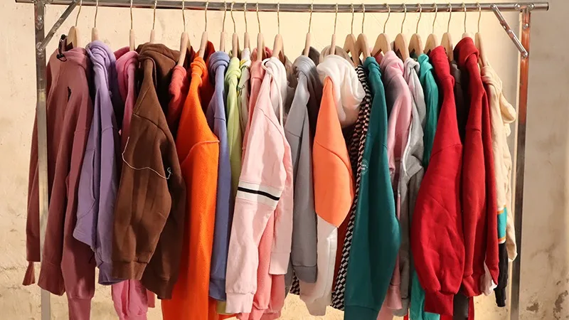 Office Dress Woman Jeans First Class Ladies Dress Long Canadian ...