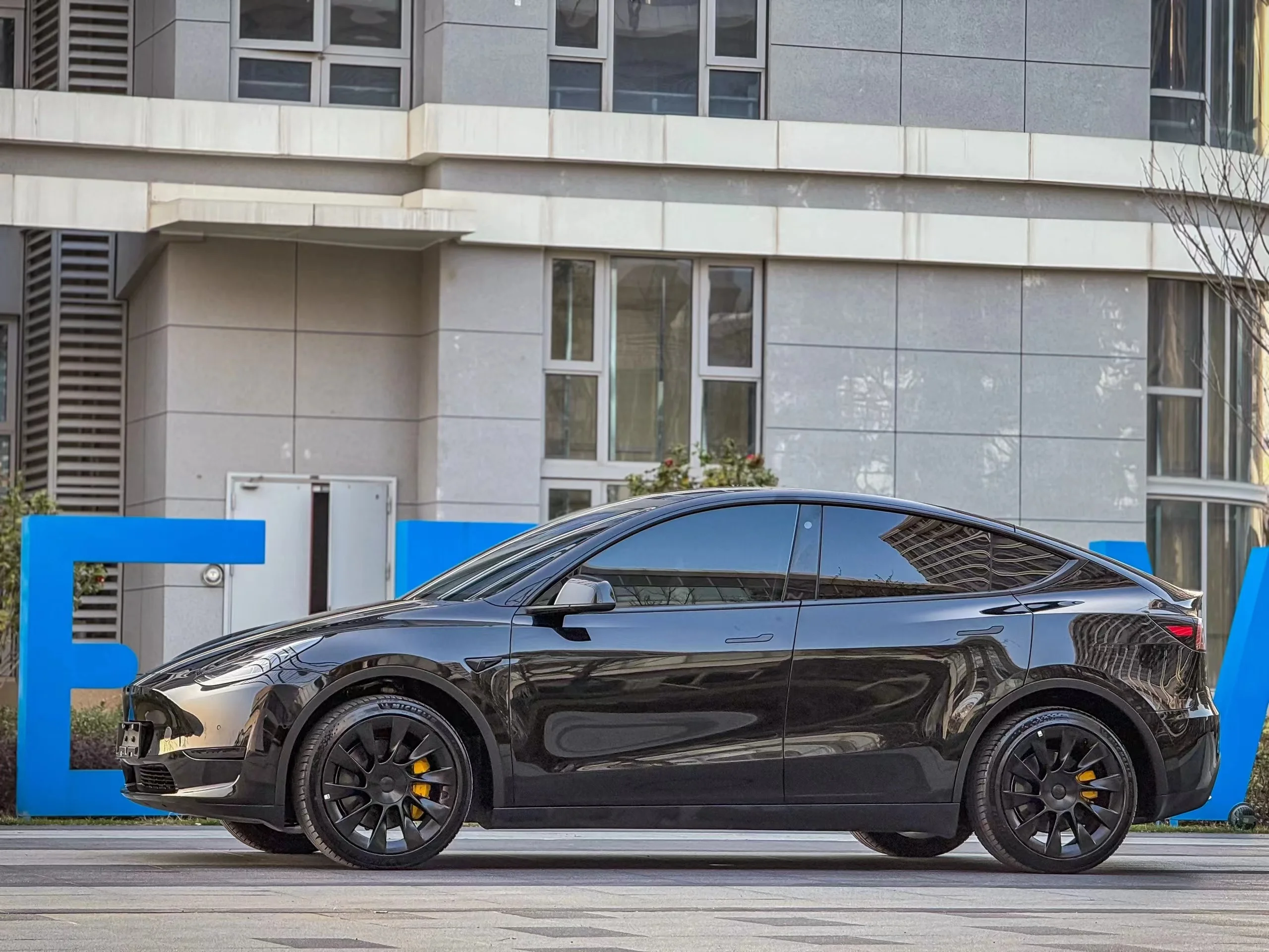2024 tesla Model Y High Performance Luxury Ev Suv 688km Long Range 4wd ...