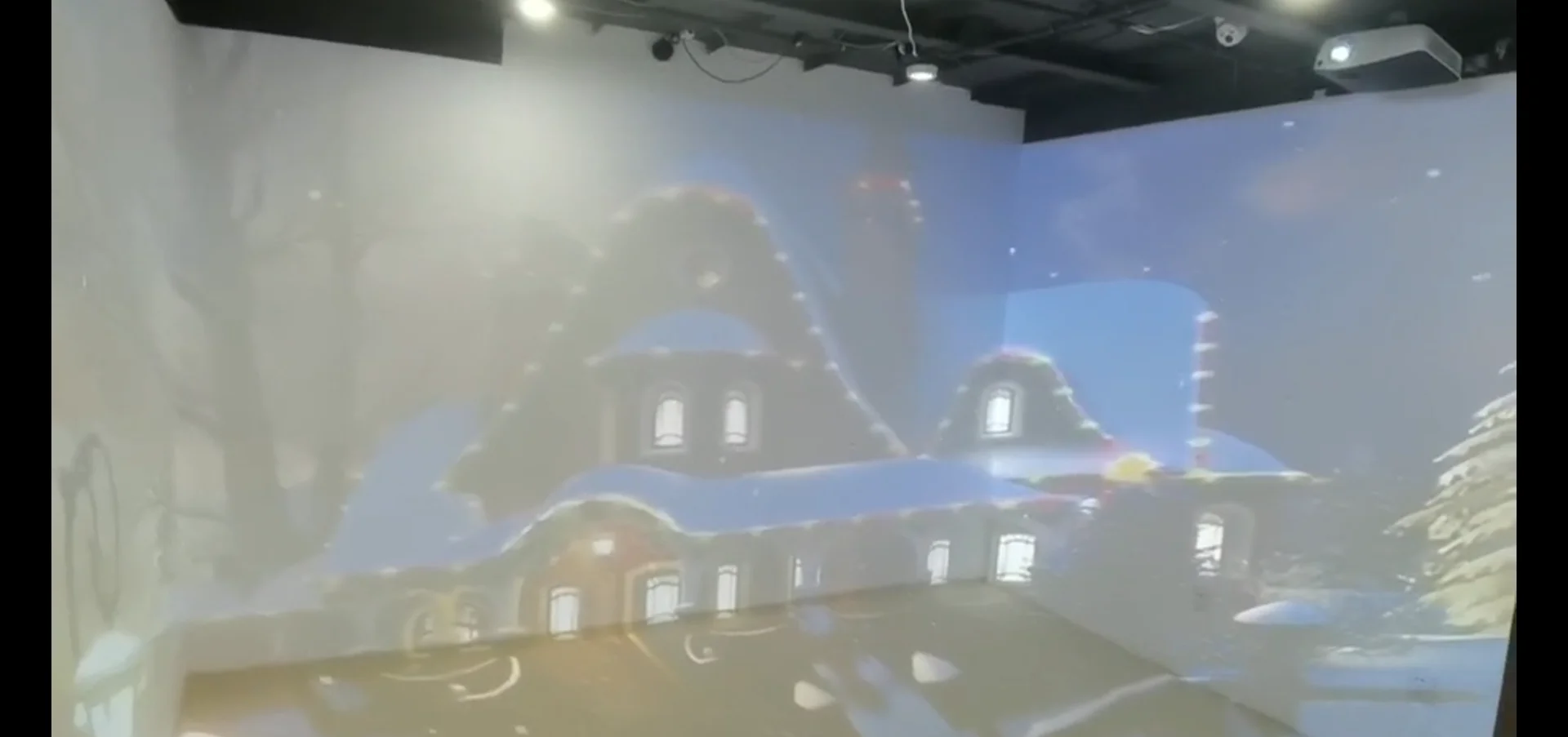 Interactive Cave System - 360 Immersive Projection Room