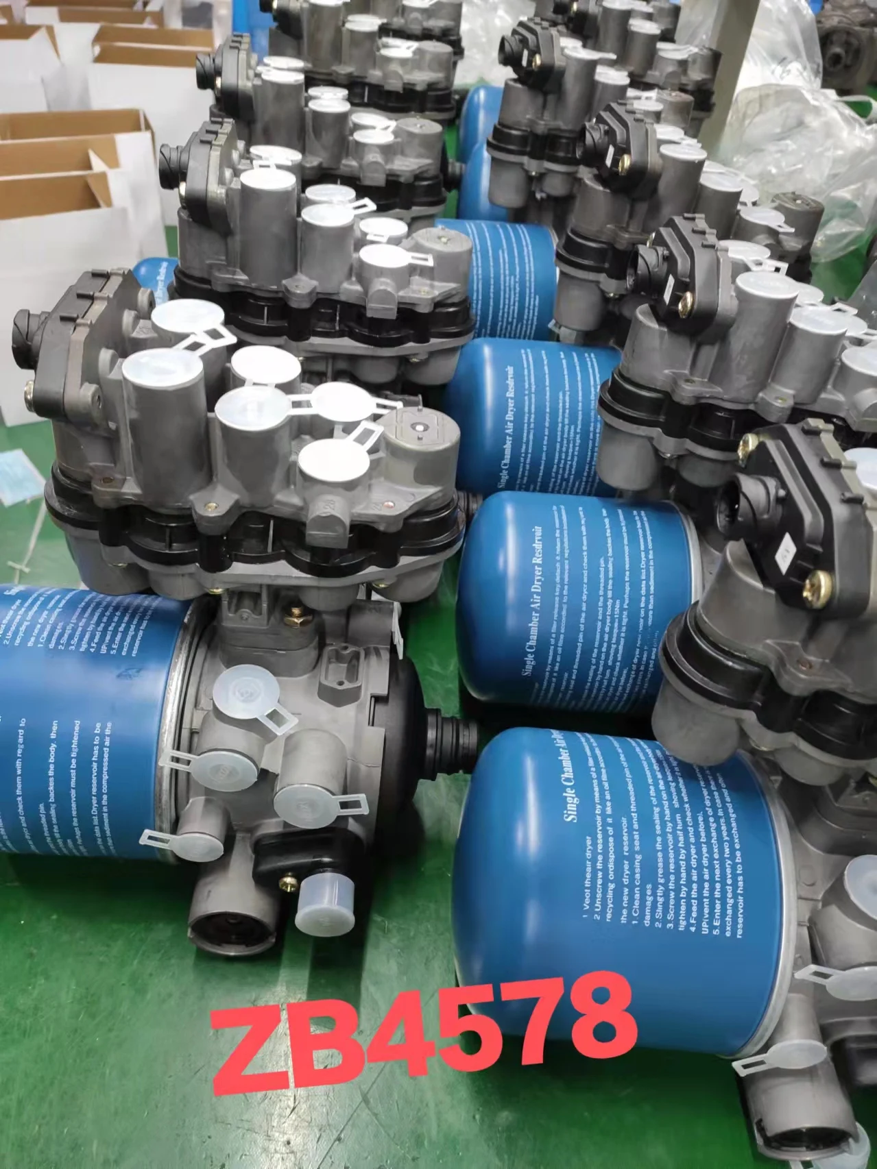 VIT Truck Auto Parts Air Dryer ZB4578 - Reliable Performance