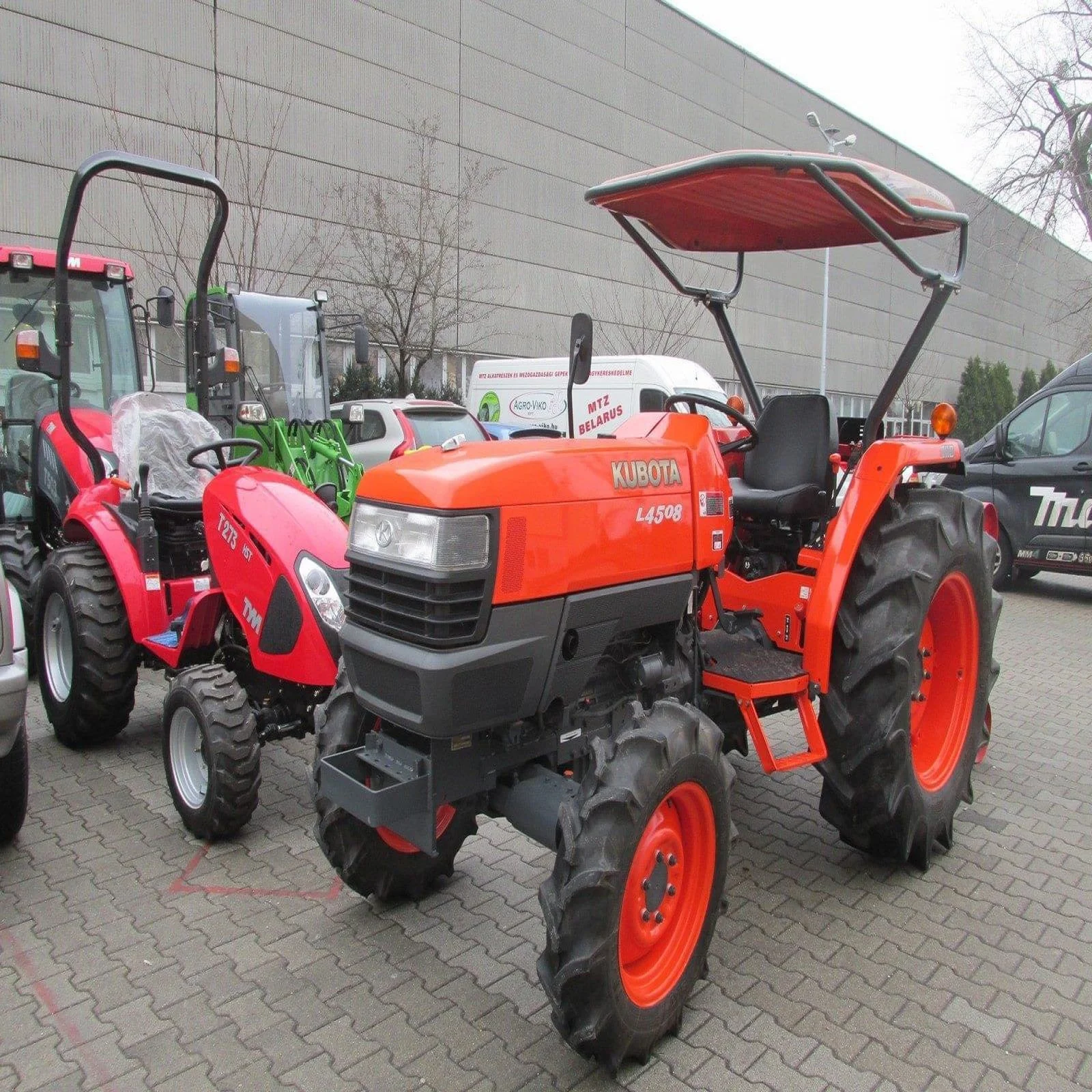 Mini Kubota Tractors 35hp 40hp To 120hp With Front End Loader And Back ...