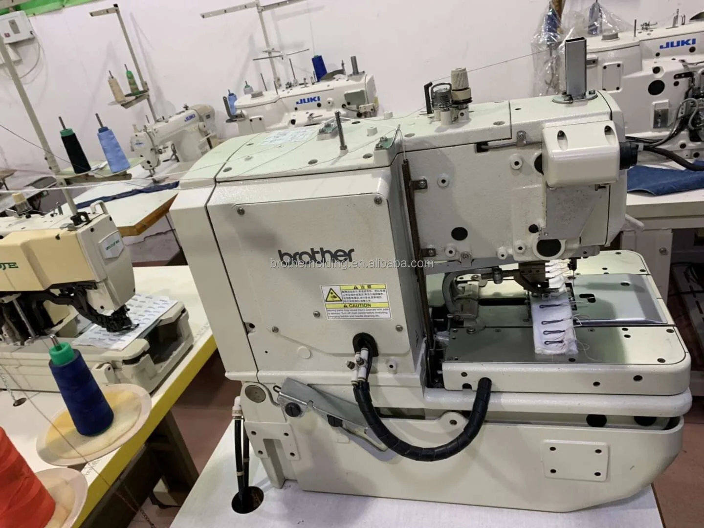 Used Brother Rh-9820 Electronic Eyelet Button Hole Sewing Machines With ...