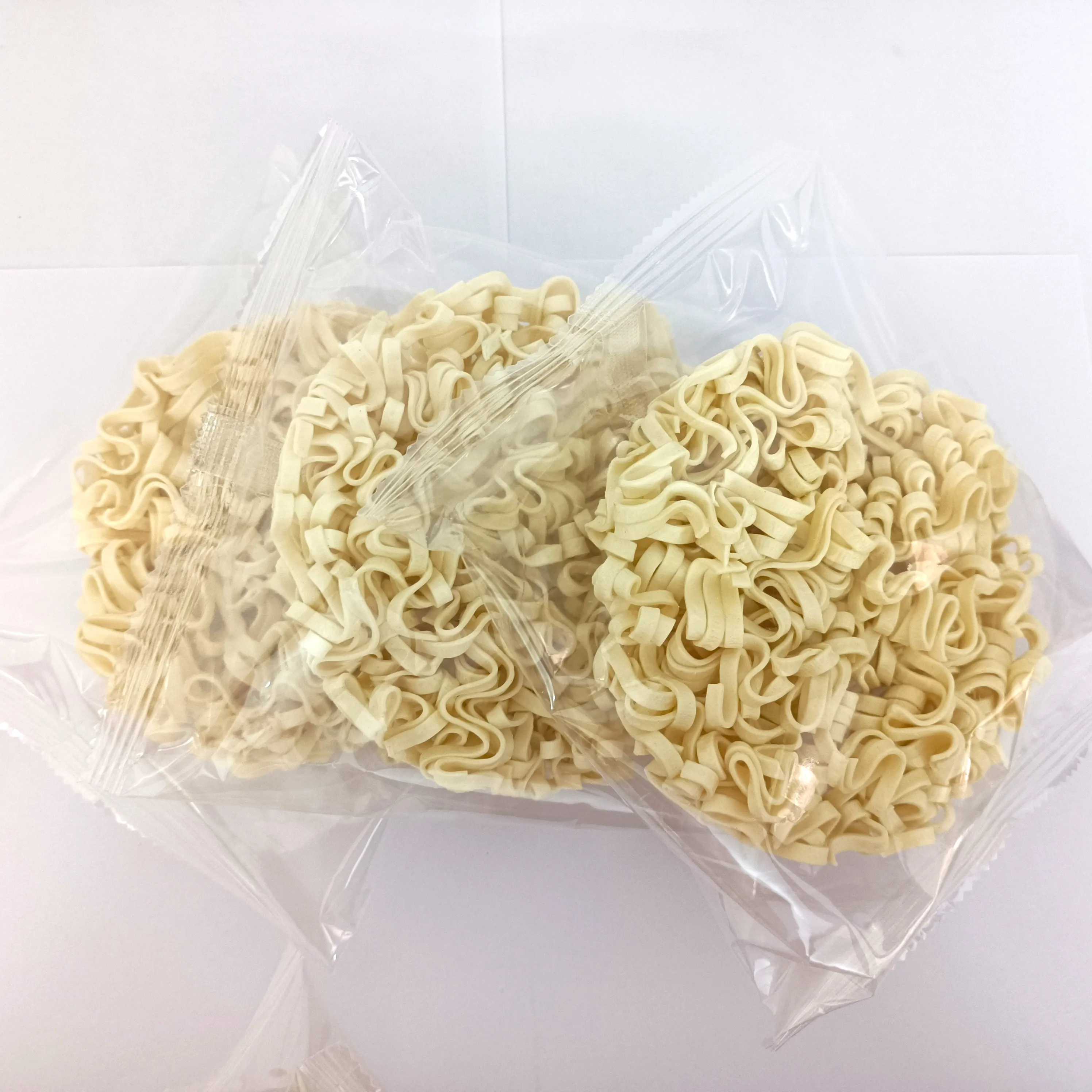 Liji Individually Design Chow Mein Noodle 65g Chinese Instant Noodles ...