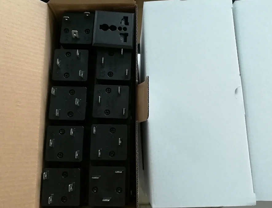 Manufacturer Ups Pdu Power Plug Outlet Ac Electric Universal Socket For ...