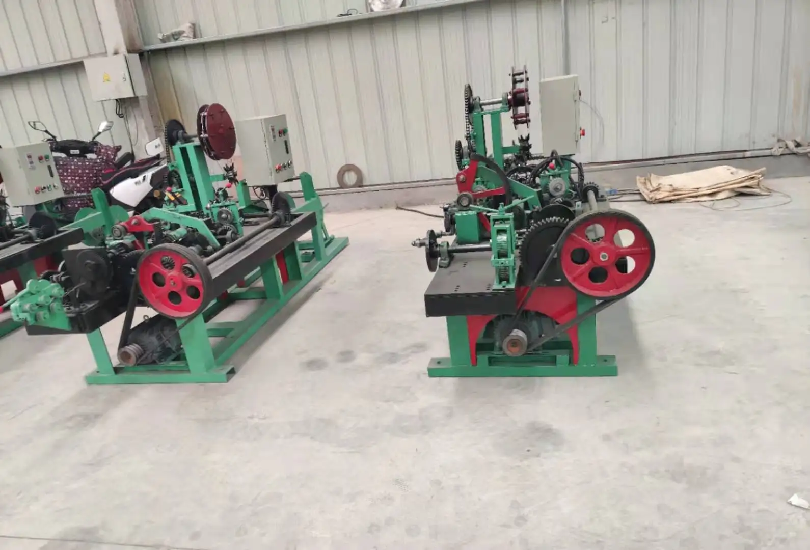 Barbed Wire Machine - High Durability & Automatic Double Strand