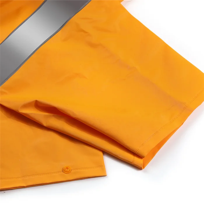 Industrial Heavy Duty Raincoat With Reflective Tapes Wet Climate ...