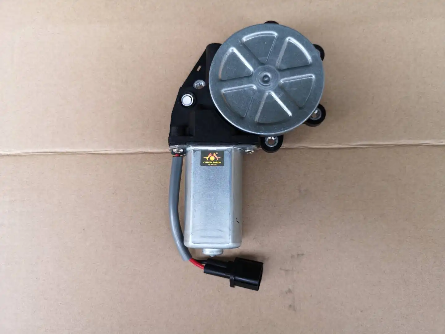 ORIGIN PARDS Power Window Motor for ISUZU D-MAX Pickup
