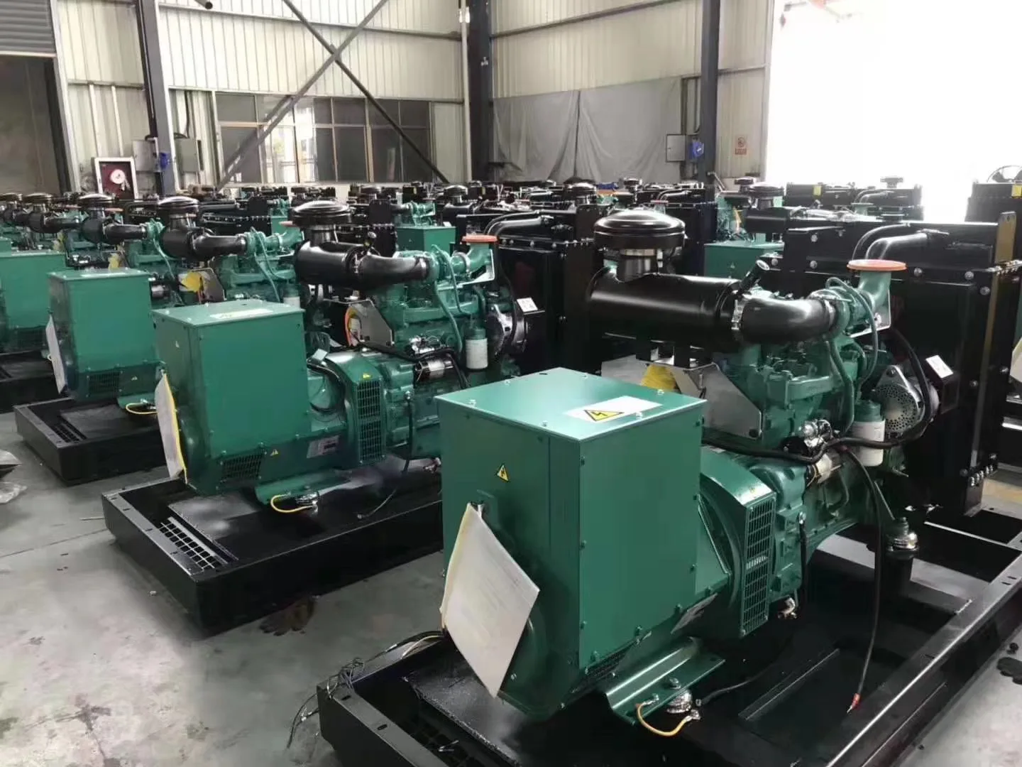 Guangzhou 25kva Silent Type Diesel Electric Generator 20kw 25kva ...