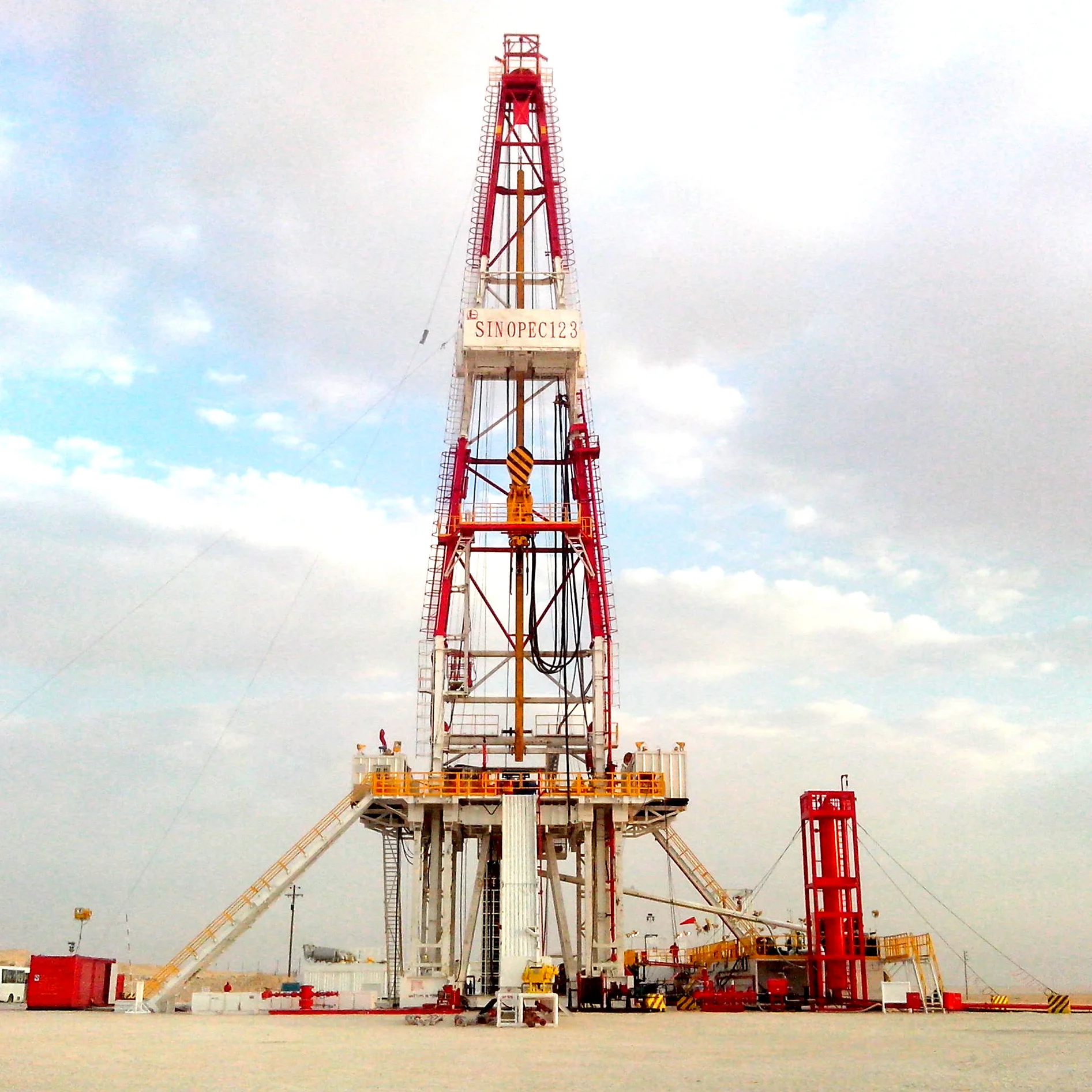 70D Skid Mounted Drilling Rig - API Standard Oil Drilling Equipment