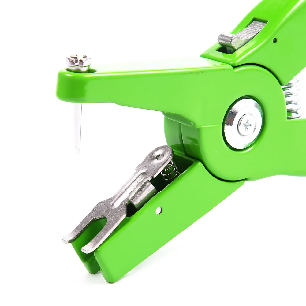Durable Ear Tag Applicator Pliers for Livestock Management