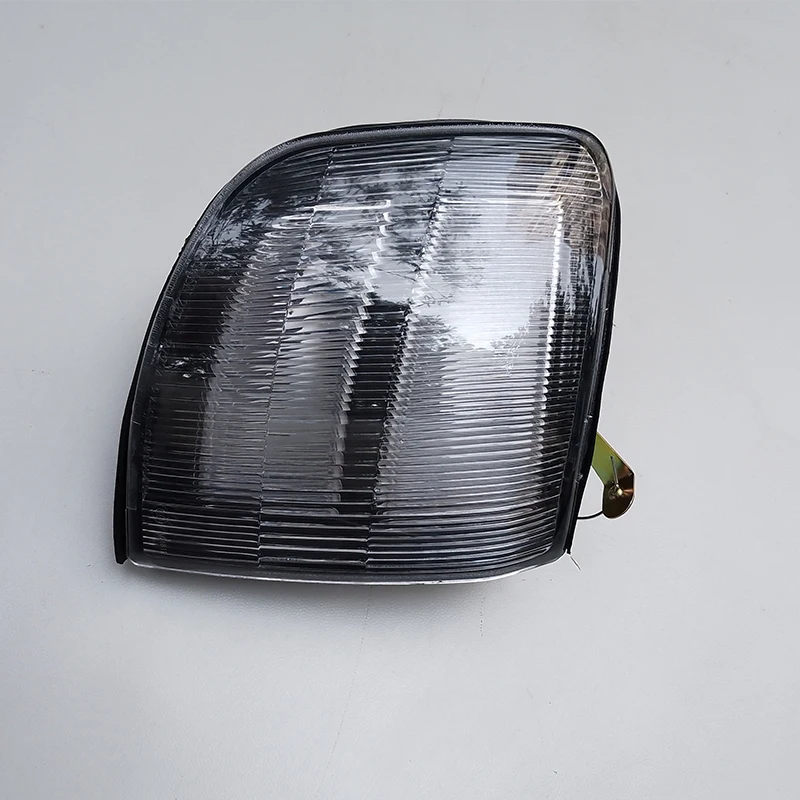 Front Lamp Unit Indicator Side Lamp for Mitsubishi Pajero