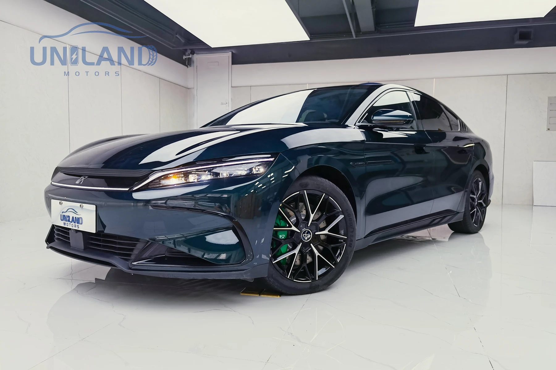 4wd Ev Green Color Byd Khan Top Full Drive Electric Vehicle Sport Suv ...