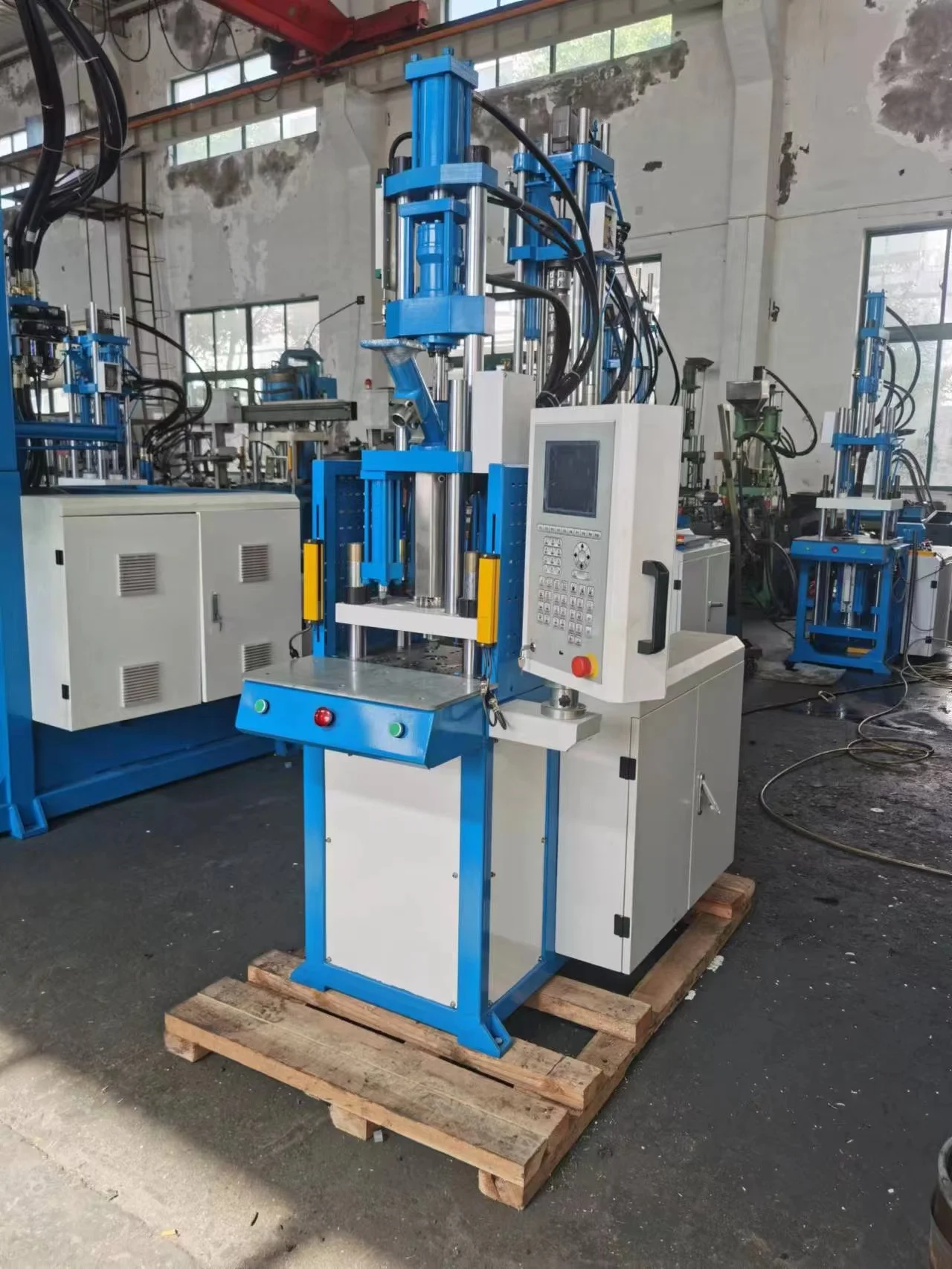 30ton to 85ton Vertical Rotary Plastic Injection Molding Machine