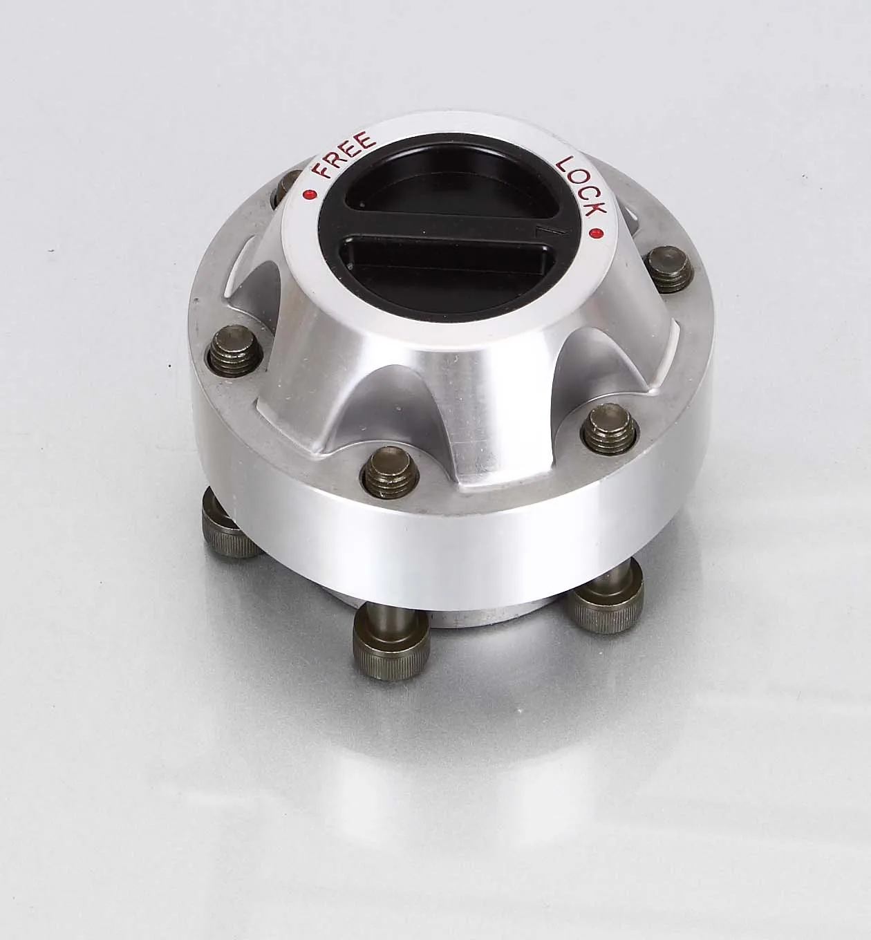 Auto Parts Wheel Hub Free Wheel Locking Hub 40250-01j0a For Nissan ...